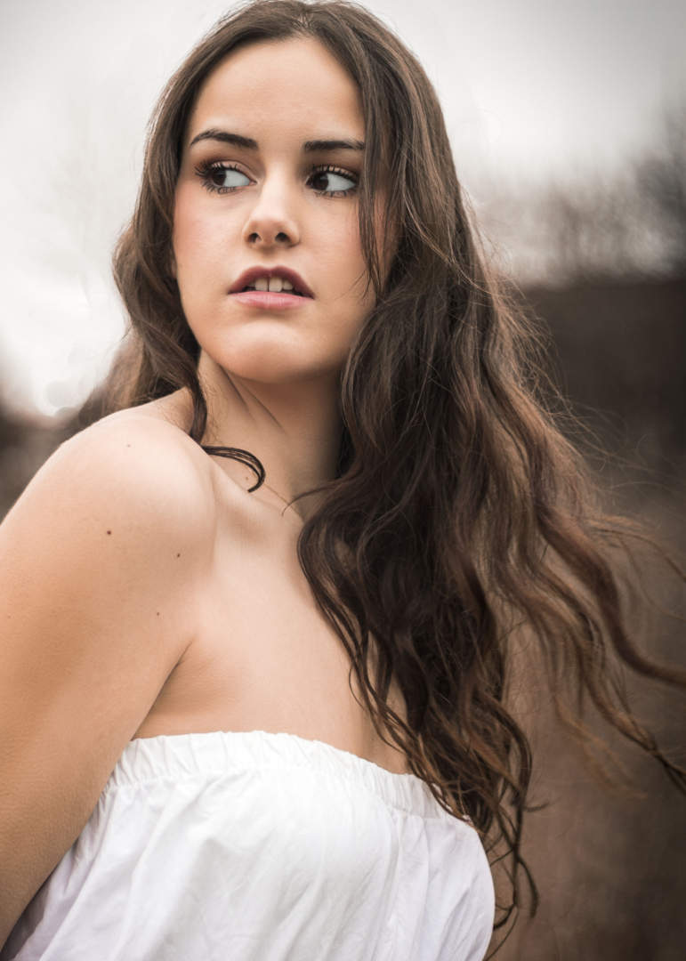 Laura Carbonell | Piùbella Models